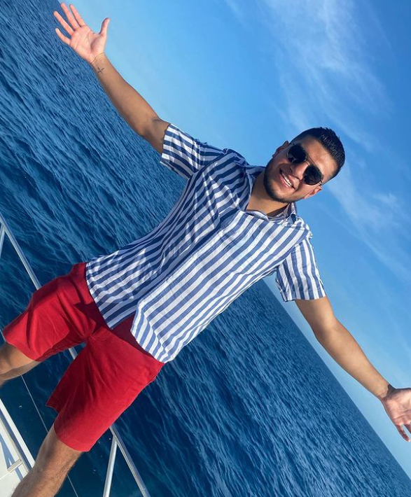 Boxer Jesus Ramos: Parents, Siblings, Family, Wiki, Bio, Age, Interview ...