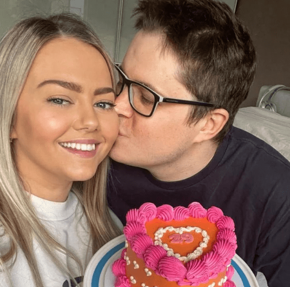 Who Is Tahnee Sims (Johnny Ruffo Girlfriend)? Relationship Details ...