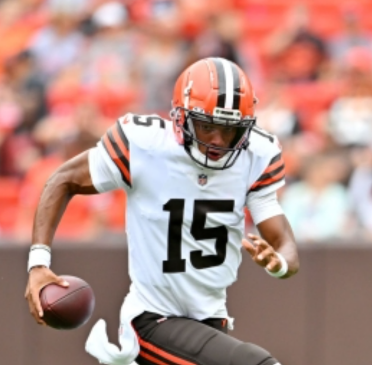 Joshua Dobbs: Girlfriend, Relationship Timeline, Family, Bio, Wiki, Age ...