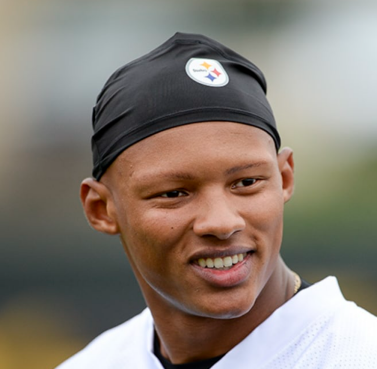 Joshua Dobbs: Girlfriend, Relationship Timeline, Family, Bio, Wiki, Age ...
