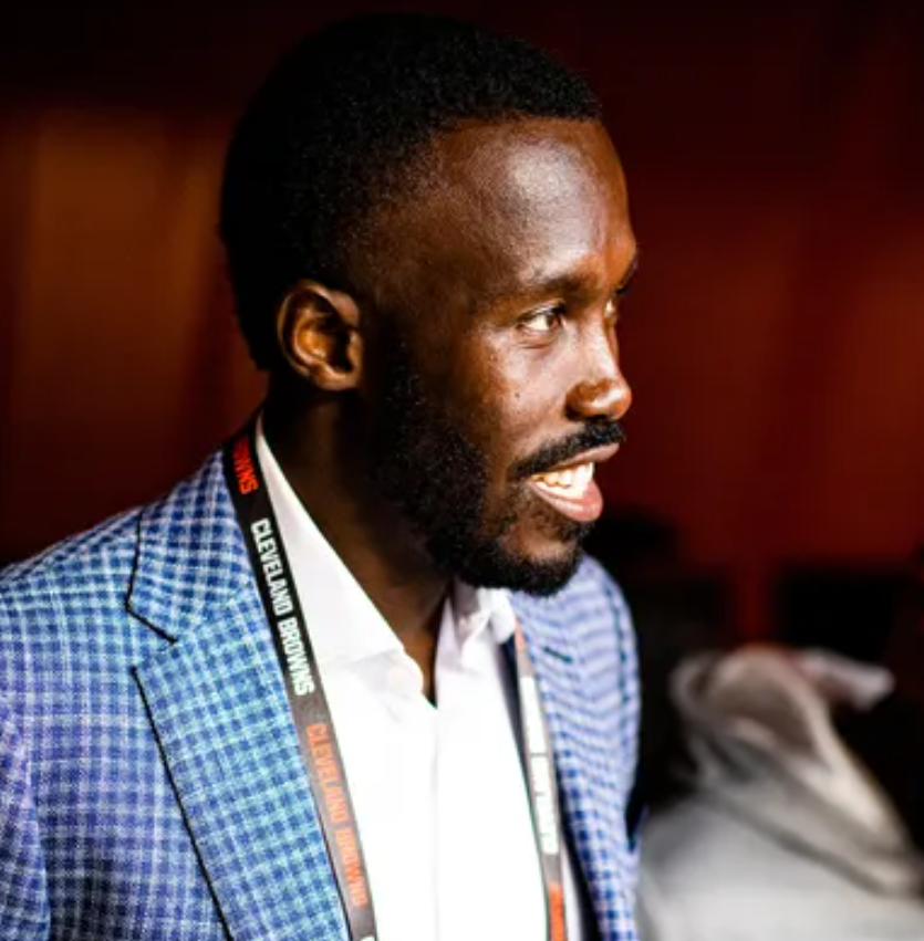 Chelsea Keaulani Brown (Kwesi Adofo Mensah Wife): Bio, Wiki, Age, Career, Writer, Net Worth ...