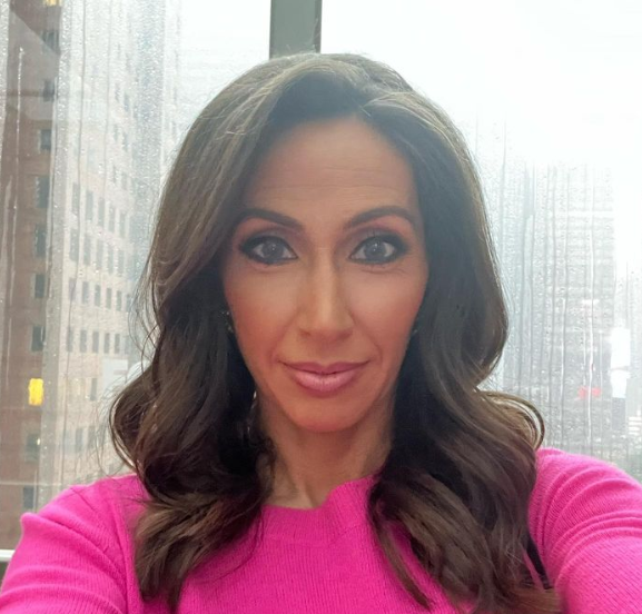 Lauren Simonetti (Journalist) Bio, Career, Age, Height, Relationship ...