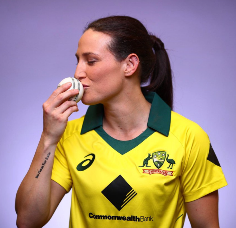 Megan Schutt: Baby Girl Rylee, Wife Jess Holyoake, Bio, Wiki, Career ...