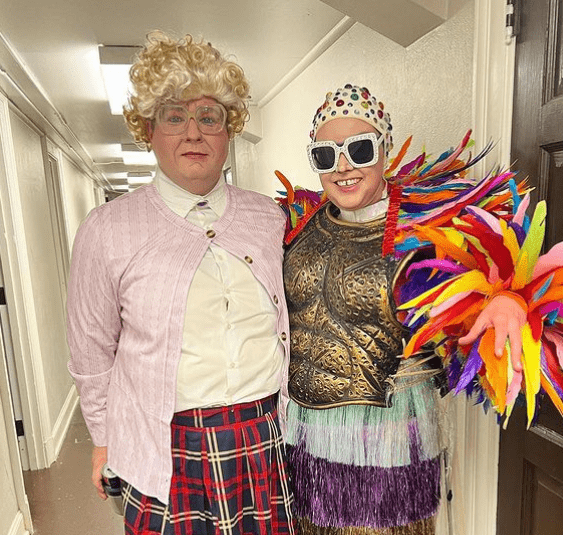 Molly Robertson (Spring Baking Championship Contestant): Bio, Husband ...