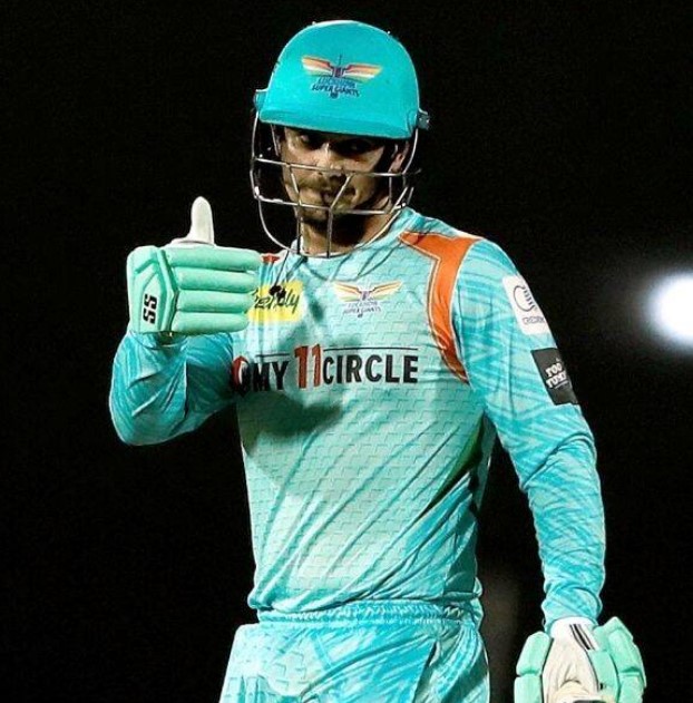 Quinton De Kock: Religion, Family, Net Worth 2023, Bio, Career, Family ...