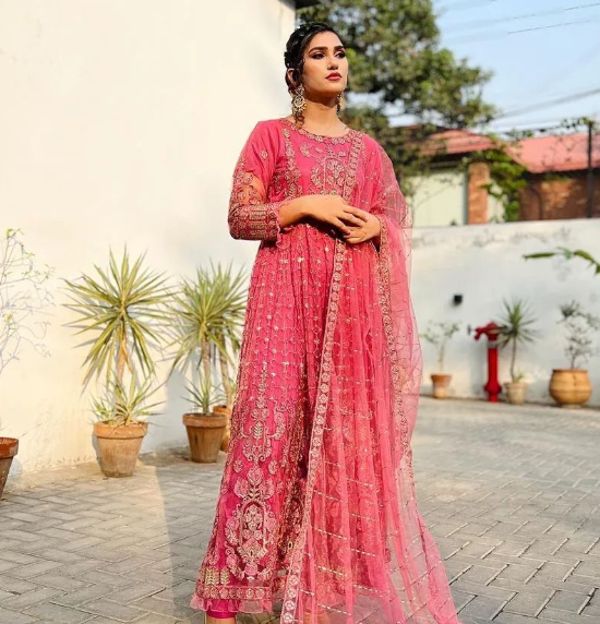 Who is Samiya Arzoo (Hassan Ali Indian Wife)? Relationship, family ...