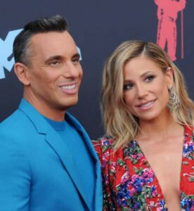 Sebastian Maniscalco: Parents, Siblings, Bio, Wiki, Age, Career, Wife ...