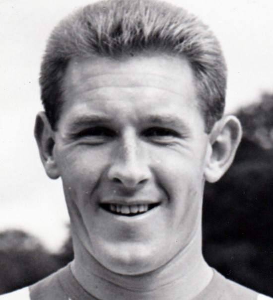 Tony Knapp (English Soccer Player): How Did He Die? Bio, Wiki, Divorce ...