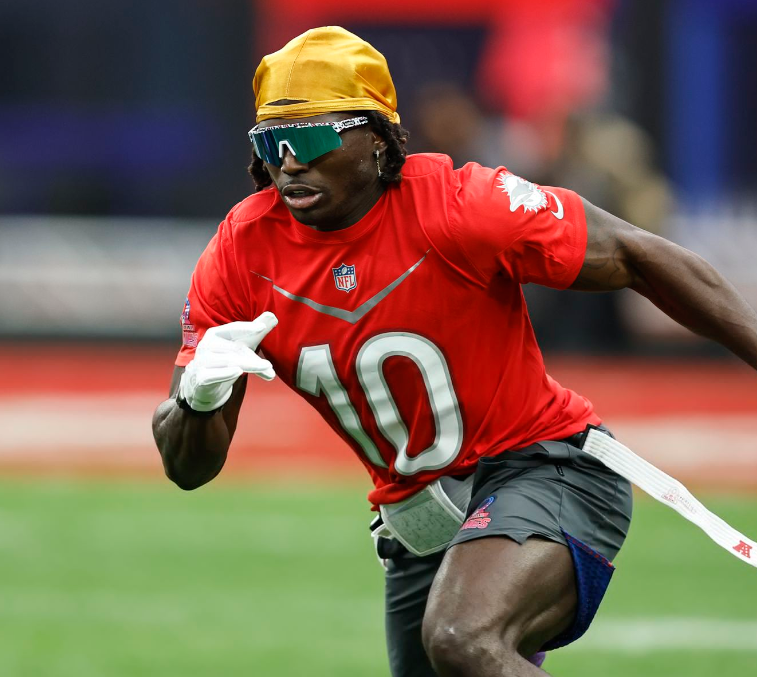 Behind the Scenes of Tyreek Hill's Girlfriend Mary Isbael: Age, Height ...