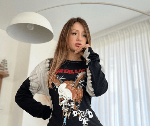 Victoria Vazquez (Influencer): Bio, Career, Only FANS Accounts, Family ...