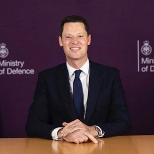 Alex Chalk: Wife Sarah Chalk, Children, Family, Cycling, Married Life ...