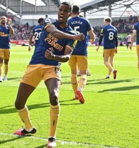 Alexander Isak: Religion Explained, Career, Bio, Wiki, Age, Parents ...