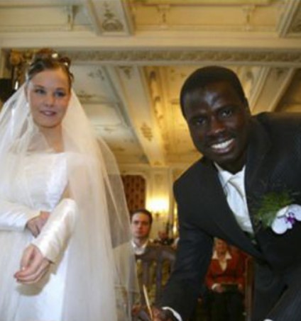 Emmanuel Eboue: First Wife Aurelie Bertrand, Bio, Wiki, Age, Career ...