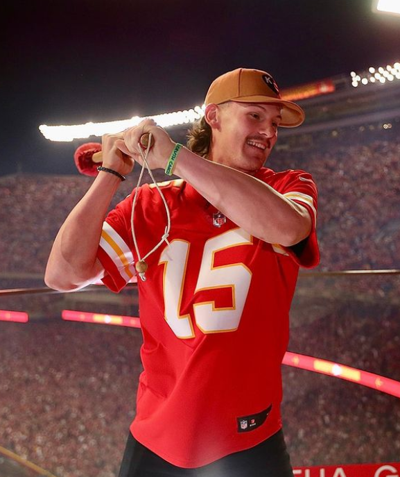 Bobby Witt Jr and Ernie Whitt: Are They Related? Family, Bio, Wiki ...