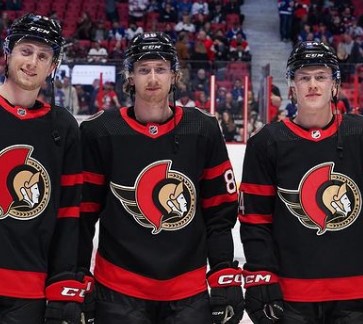 Meet Brock Nelson's Son Beckett: Career, Bio, Wiki, Age, Family, Net ...