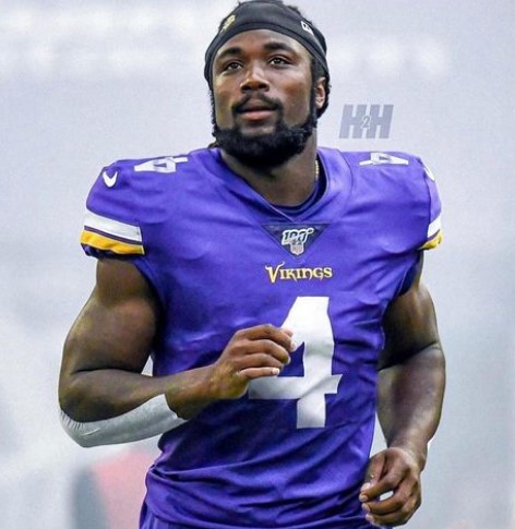 Dalvin Cook Family: Parents, Siblings, Bio, Wiki, Age, Pet Dog, Career ...