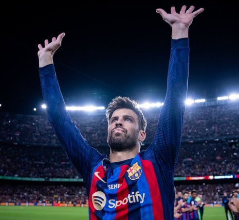 Gerard Piqué: Relationship with Clara Chia Marti, Son, Bio, Wiki ...