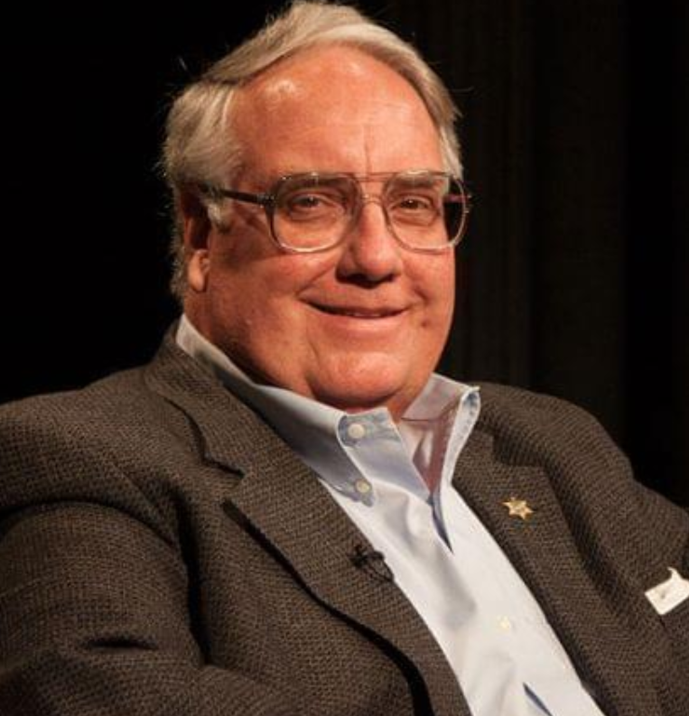 Warren Buffett and Howard Buffett: Are They Related? Bio, Family ...