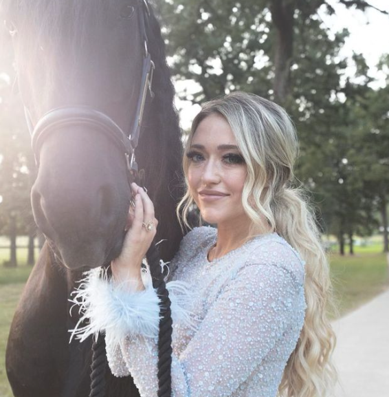 Meet Cameron Champ Wife Jessica Bridsong: Marriage, Children, Net Worth ...