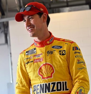 Joey Logano's Sister Danielle Logano: Who Is She? Family, Career ...