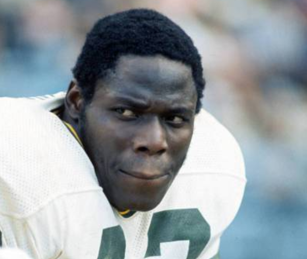 The Passing of a Legend: Reflecting on John Brockington's Impact on the NFL