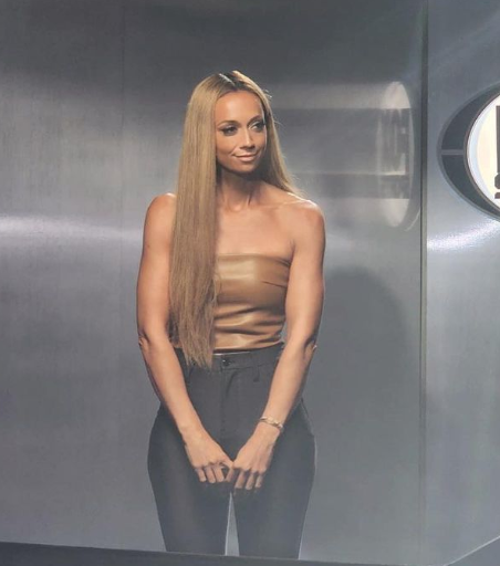 Kate Abdo: Who is her Father? Family, Parents, Siblings, New Hairstyle ...