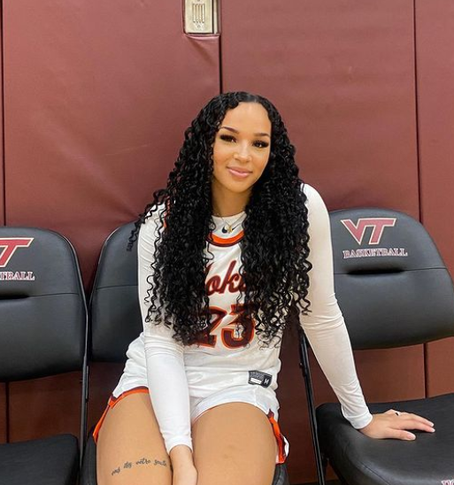 Kayana Traylor: Tattoo Meanings Explained, Girlfriend, Parents ...