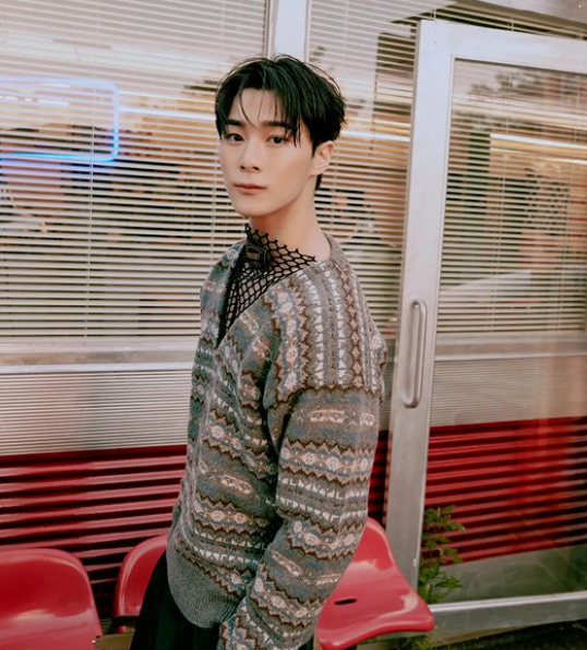 Moonbin (Astro): Is his Hair Real? Real Name, Last Birthday, Career ...