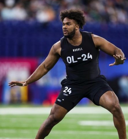 Paris Johnson Jr: Brother Isaiah Johnson, Bio, Career, Parents, In ...