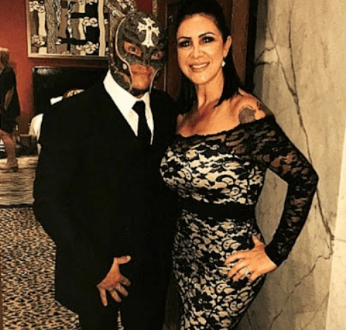 Who is Rey Mysterio wife Angie Gutierrez? Age Gap, Marriage, Kids, Net ...