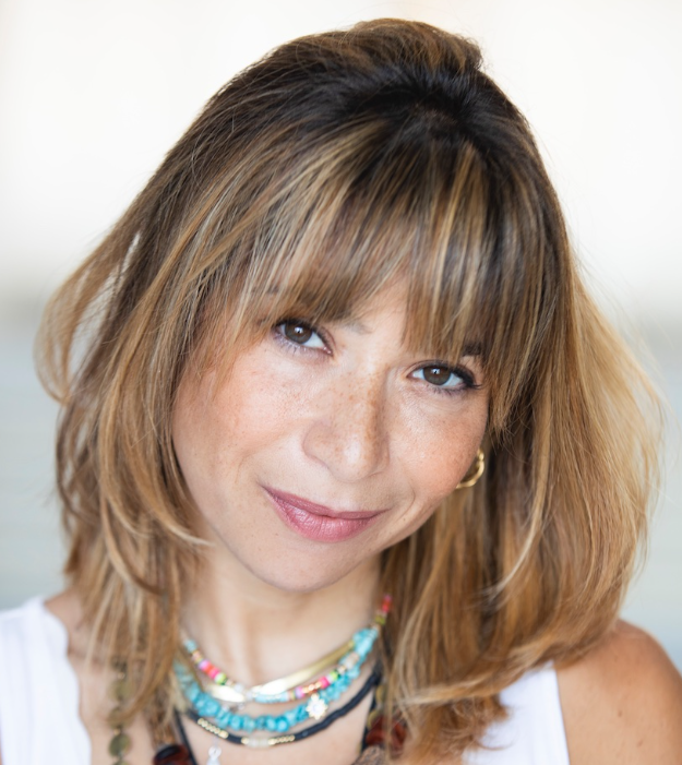 Sarah Barukh Mari (Writer): Bio, Family, Son, Daughter & Parents