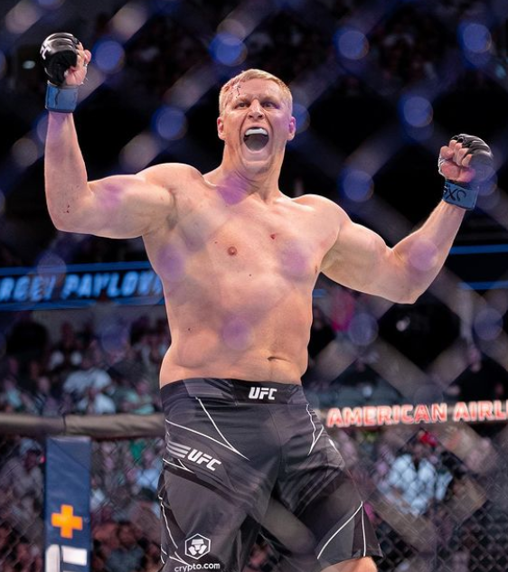Sergei Pavlovich’s (UFC Heavyweight) Religion, Ethnicity, Marriage ...