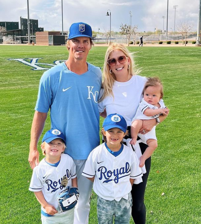 Who Is Emily Grenike (Zack Greinke Wife)? Their Married Life, Age, Net ...