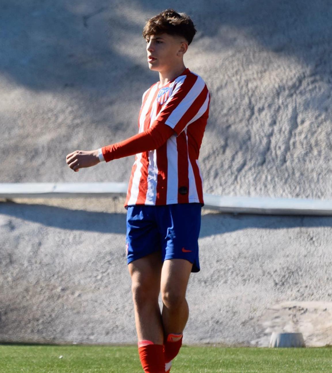 Alejandro Garnacho: Meet His Girlfriend, Children, Bio, Wiki, Age ...