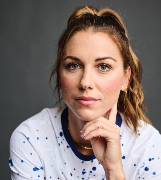 Who Are Alex Morgan Sisters? Meet Jeni And Jeri Morgan - Their Age Gap ...