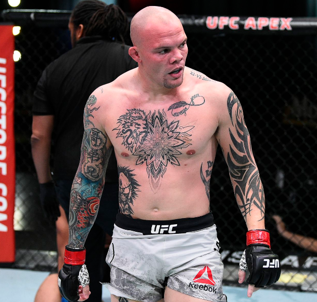 Who Are UFC Star Anthony Smith Kids? Meet His Daughters Ariah, Avaya ...