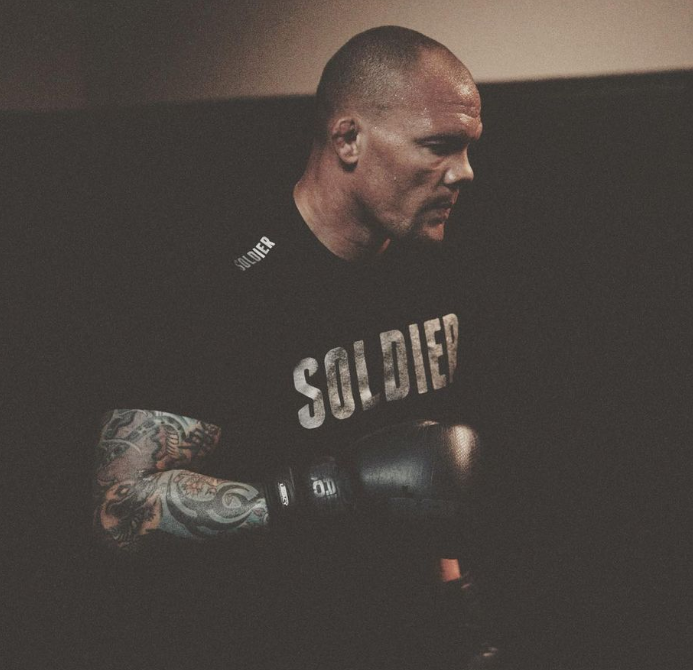 Who Is UFC Star Anthony Smith Parents? Meet His Father And Mother Dixie ...