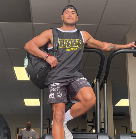 Carlos Ulberg Wife: Is He Married? UFC Star Dating Life and Family Explored