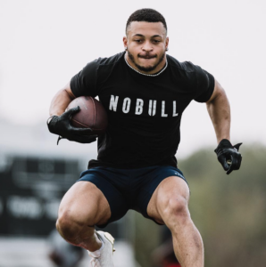 Deuce Vaughn (Dallas Cowboys) Siblings: Meet His Sister Cienna And Camryn