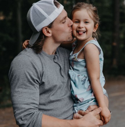 Erik Haula: Wife, Miscarriage of Unborn Daughter, Pet Dog, Bio, Career, Net Worth 2023