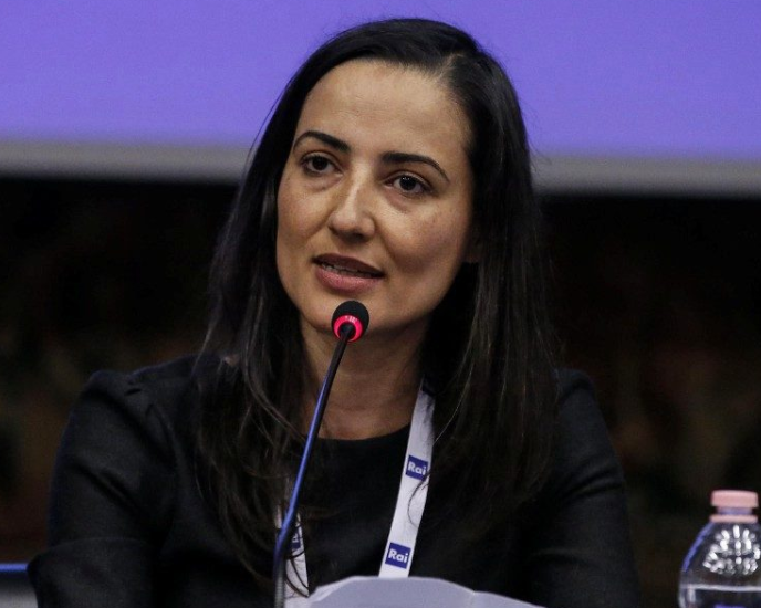 Esma Cakir Wikipedia And Age: Husband And Famil