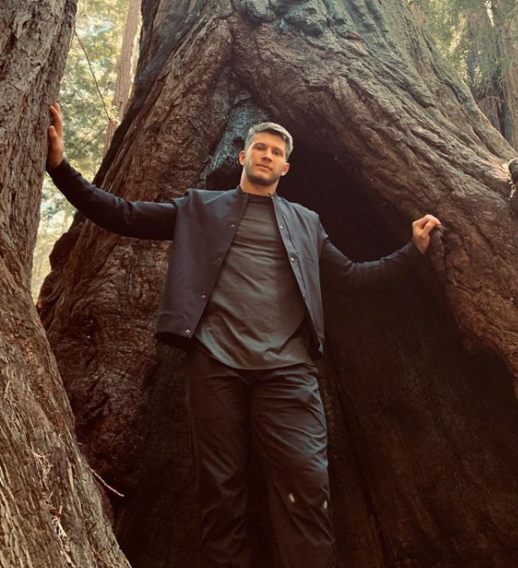 Foster Moreau: Meet his Girlfriend, Bio, Wiki, Age, Career, Net Worth ...