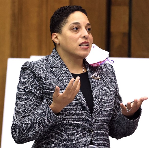 Kim Gardner: Weight Loss Journey Explained, Resign, Career, Net Worth ...