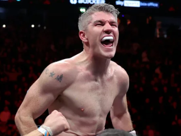 Who Is Liam Smith Wife Ashley Ho? Married Life And Kids Details