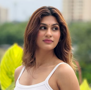 Who Is Nidhi Tapadia? Meet Prithvi Shaw’s Girlfriend Who Turned Heads ...