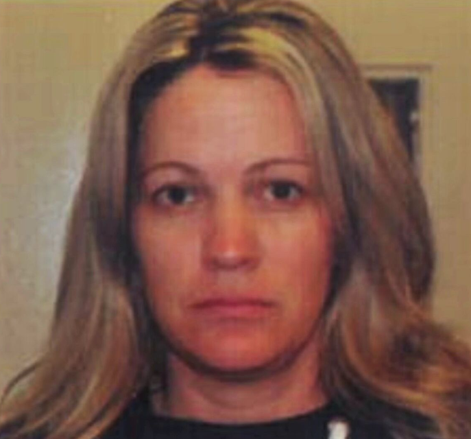 Who Is Justin, Tracy Vanderhulst Husband? Charges and Arrest Details ...