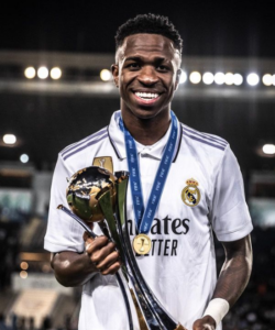 The Transformation of Vinicius Jr's Smile: Before and After Teeth ...