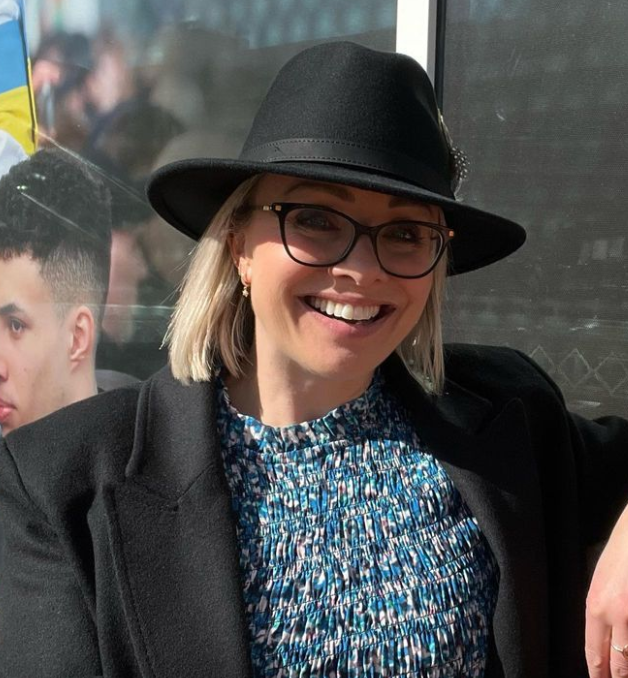 Is Alex Hammond Expecting A Baby? Pregnancy Bump And Weight Gain ...