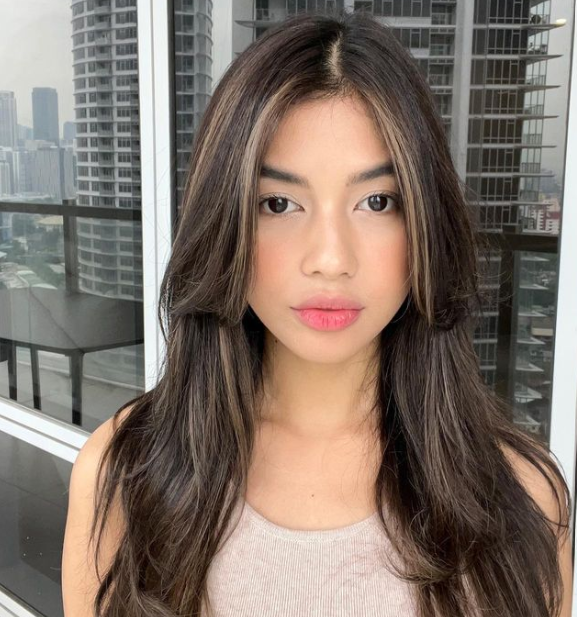 Who Are Alexa Miro Parents? Family Ethnicity - Where Are They From?