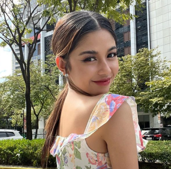 Who Are Alexa Miro Parents? Family Ethnicity - Where Are They From?